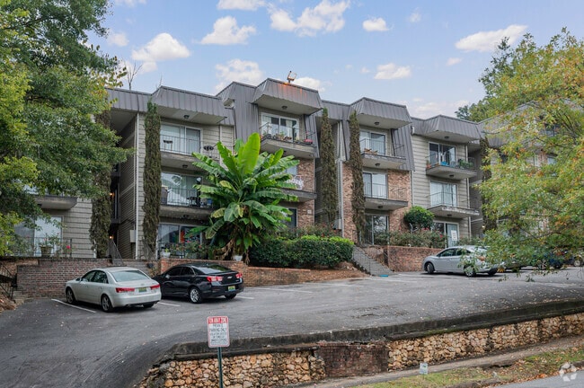 Cheap Redmont Park Apartments for Rent - Birmingham, AL - 4 Rentals ...