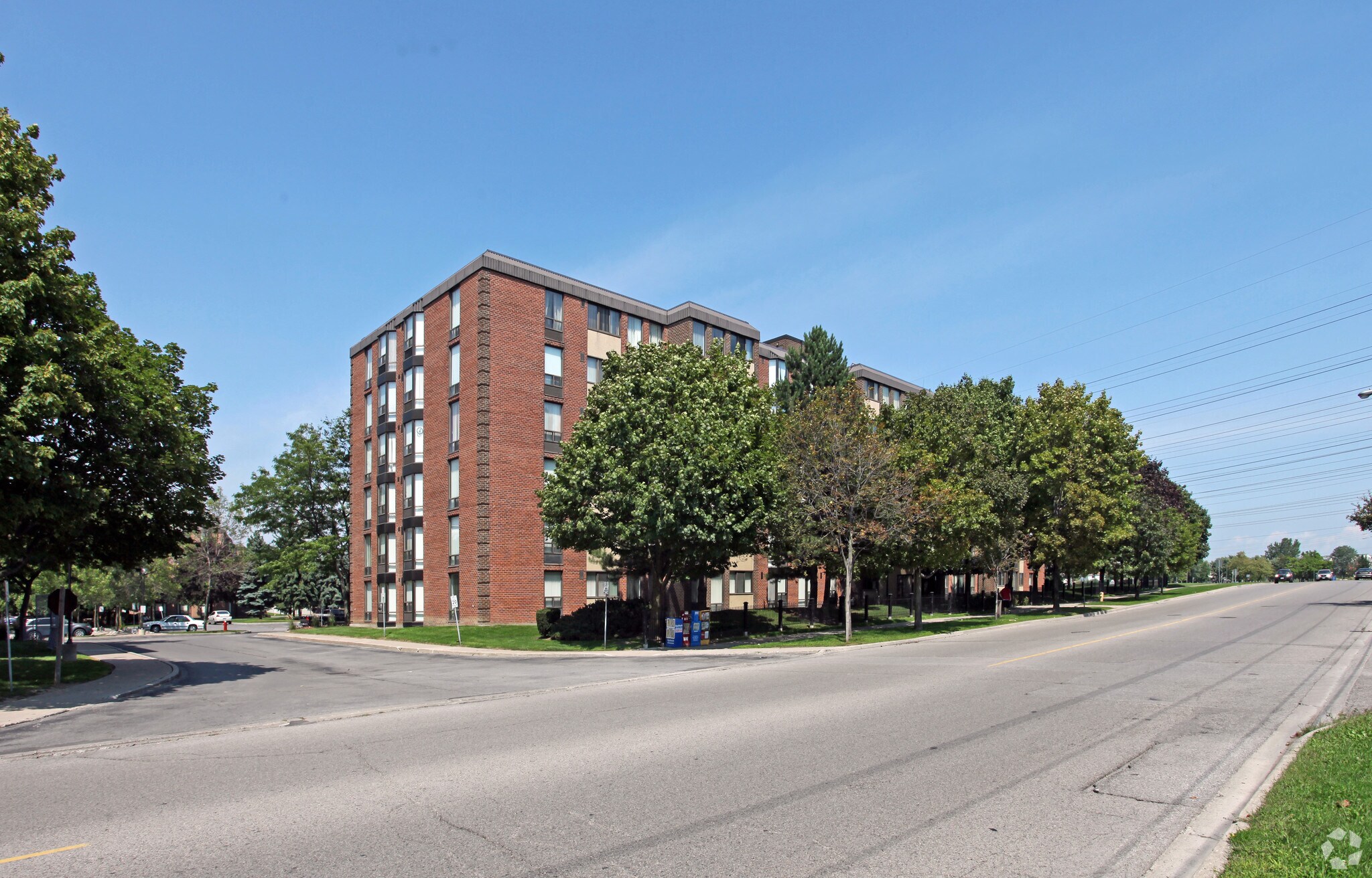Village at the Pines Apartments - 1540 Pickering Pky Pickering, ON ...