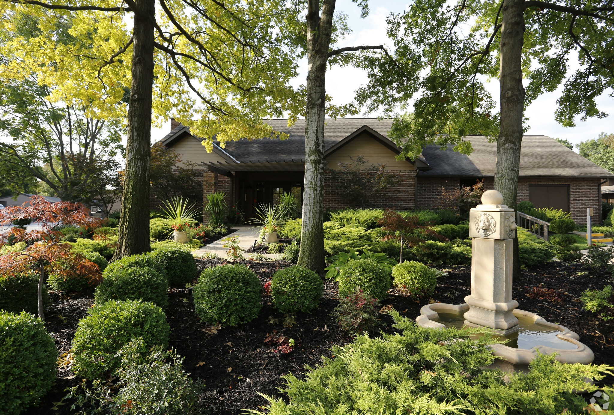 Springhill Apartments - 8755 W 121st Ter Overland Park, KS 66213 ...