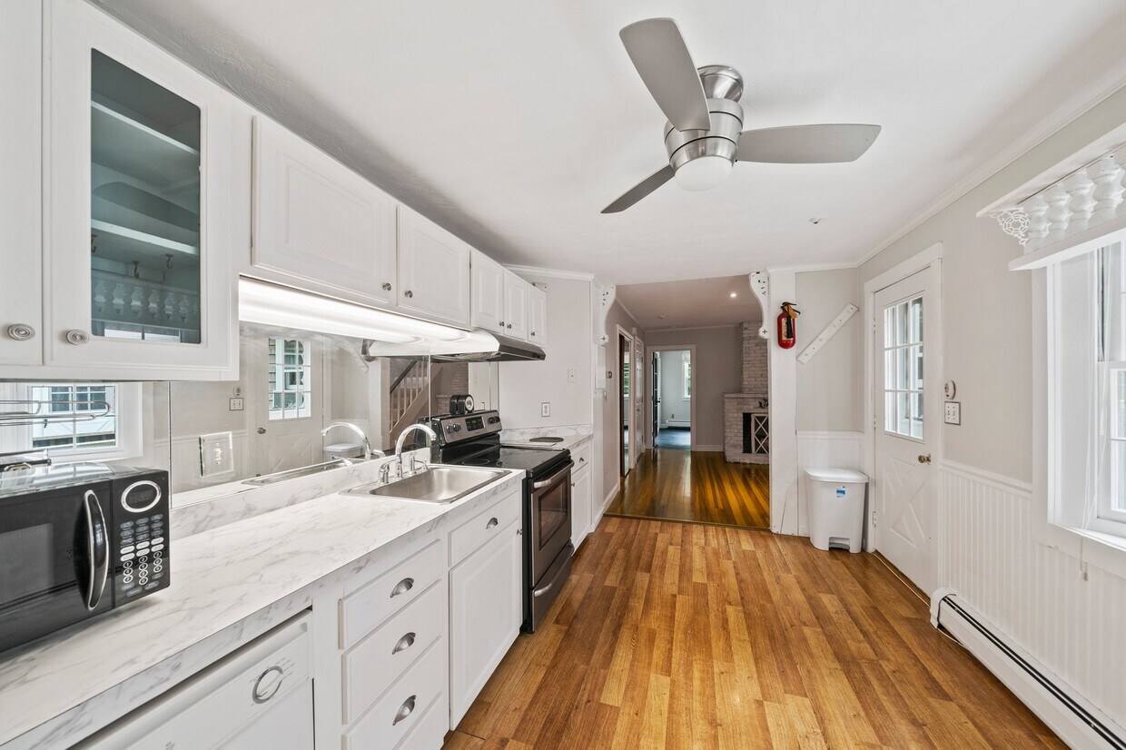 6 Ropewalk Ct Unit 7, Plymouth, MA 02360 - Condo for Rent in Plymouth ...