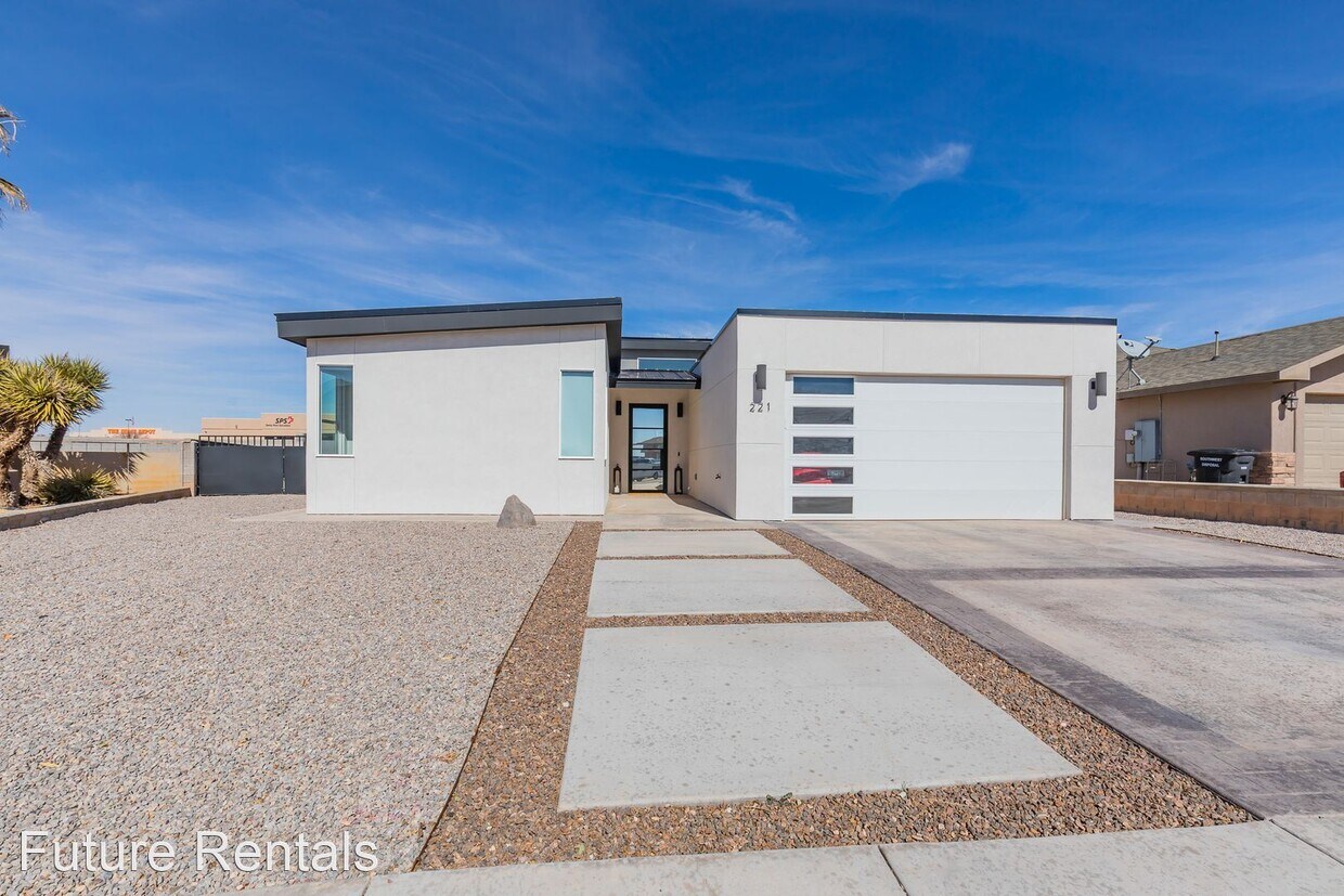221 Gila Ct, Alamogordo, NM 88310 - House Rental in Alamogordo, NM ...
