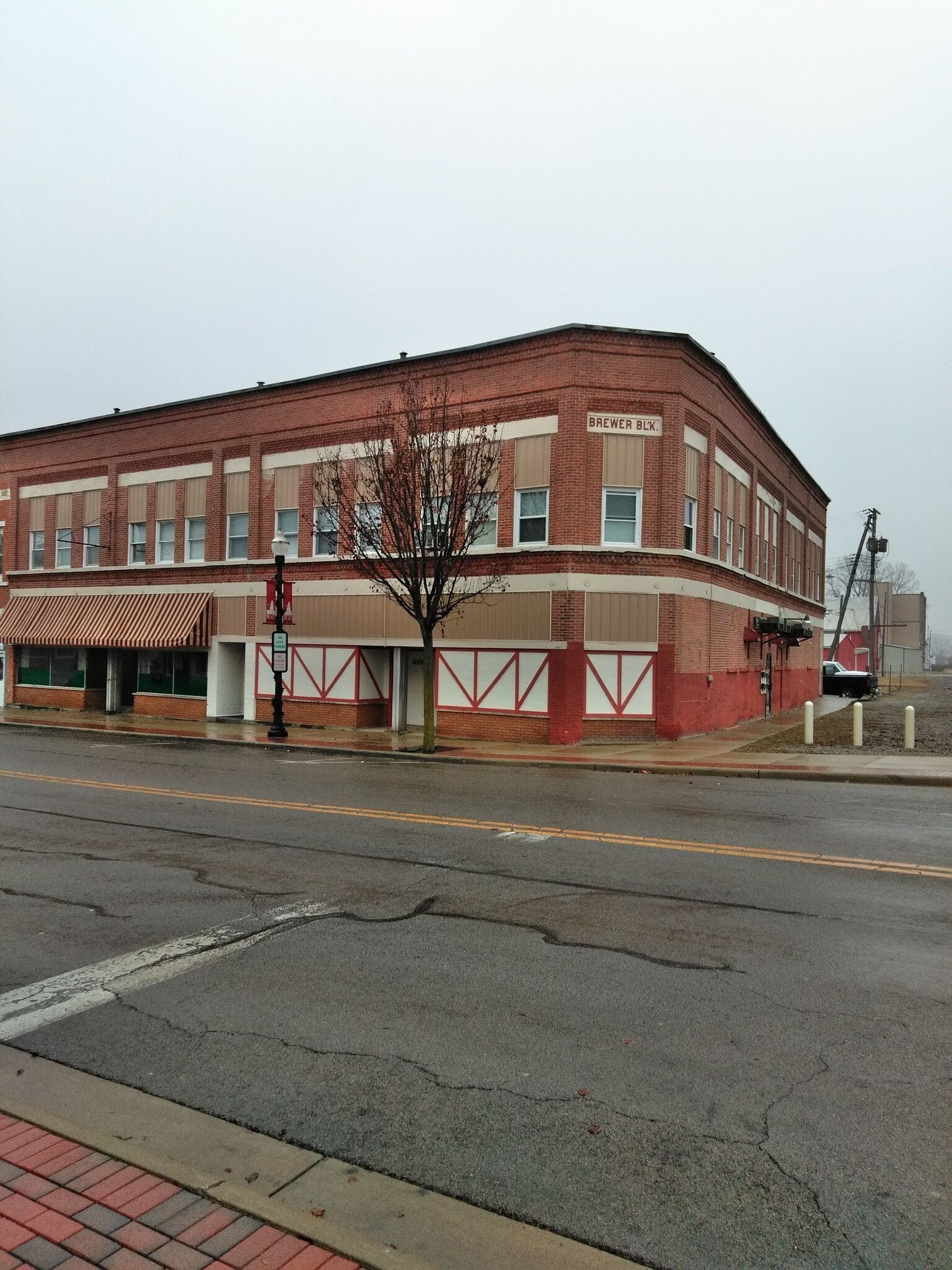 102-108 N Main St Unit 4, Ada, OH 45810 - Room for Rent in Ada, OH ...