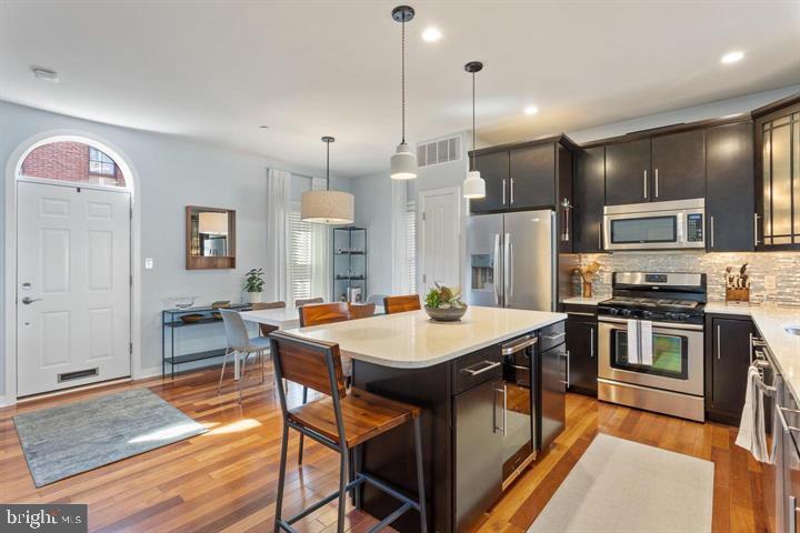 2331 Madison Square, Philadelphia, PA 19146 - Townhome Rentals in ...
