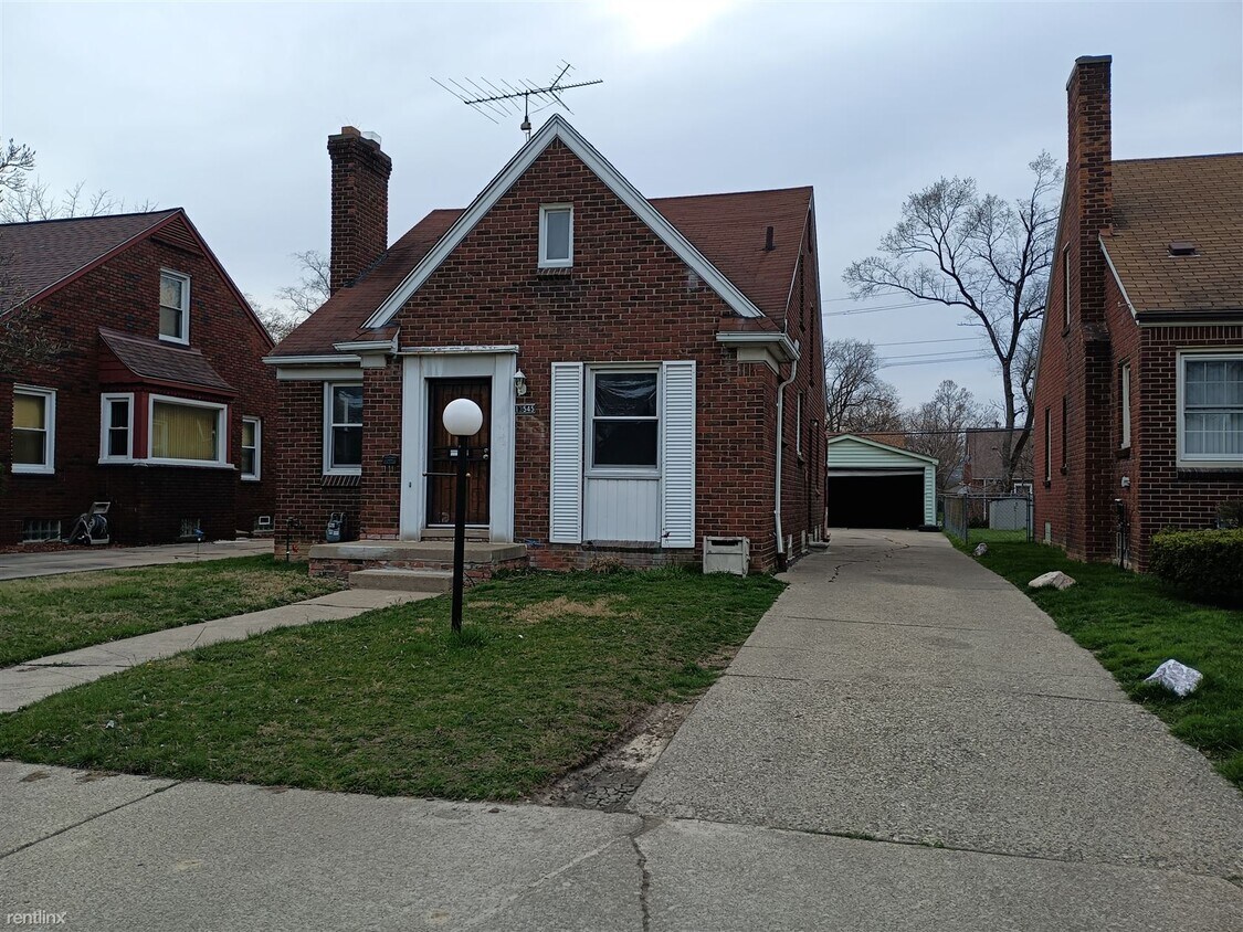 13545 Woodmont Ave, Detroit, MI 48227 - House Rental in Detroit, MI ...