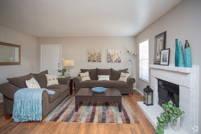 Downtown Grapevine Apartments for Rent - Grapevine, TX - 126 Rentals ...