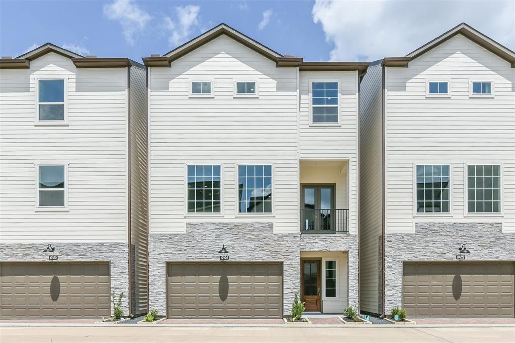 10922 Brookeshire Chase Ln, Houston, TX 77043 - Condo for Rent in ...