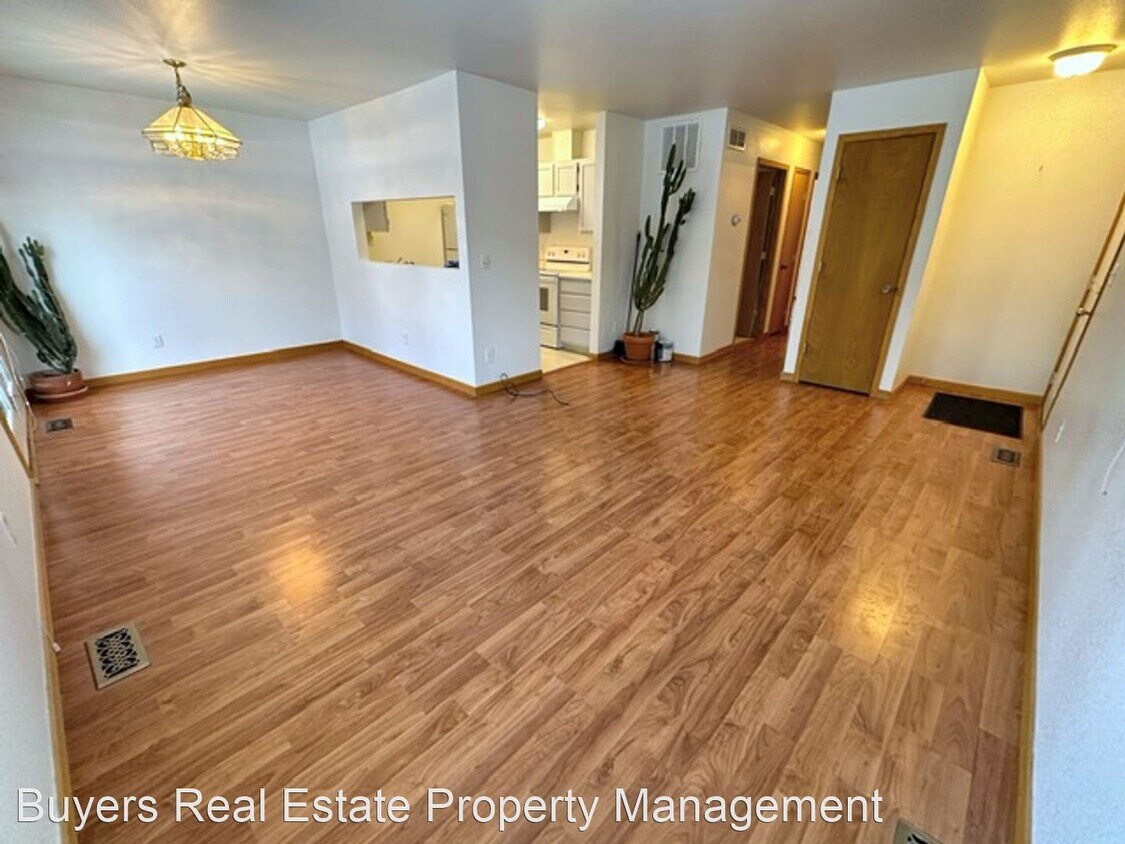 1822 Bellevue Loop, Anchorage, AK 99515 - House Rental in Anchorage, AK ...