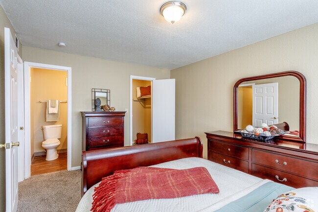 SouthRidge Apartments - Kansas City, KS | Apartments.com
