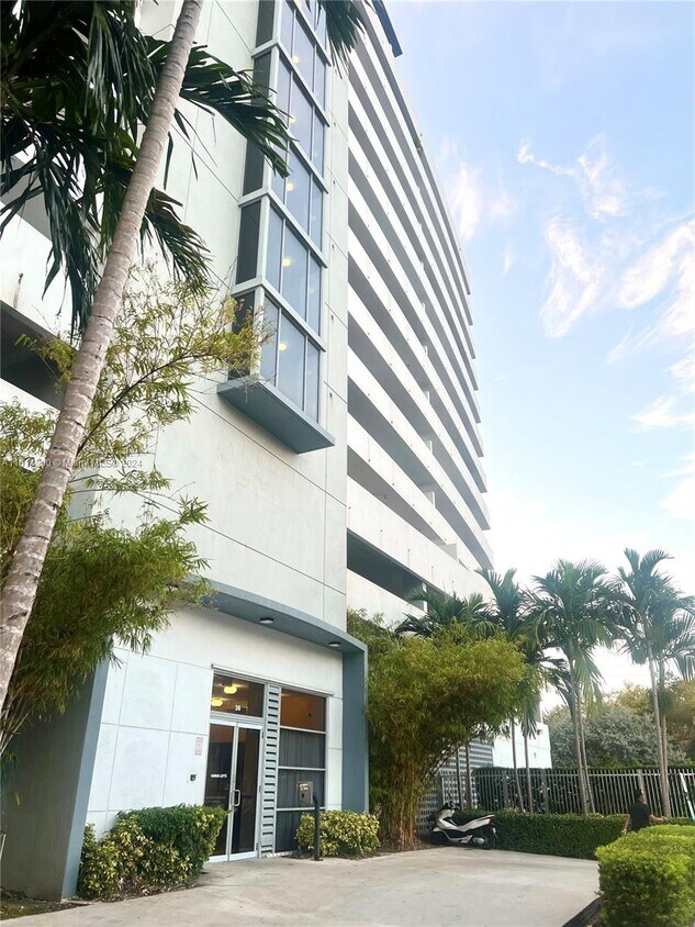 36 NW 6th Ave Unit 806, Miami, FL 33128 - Condo for Rent in Miami, FL | Apartments.com