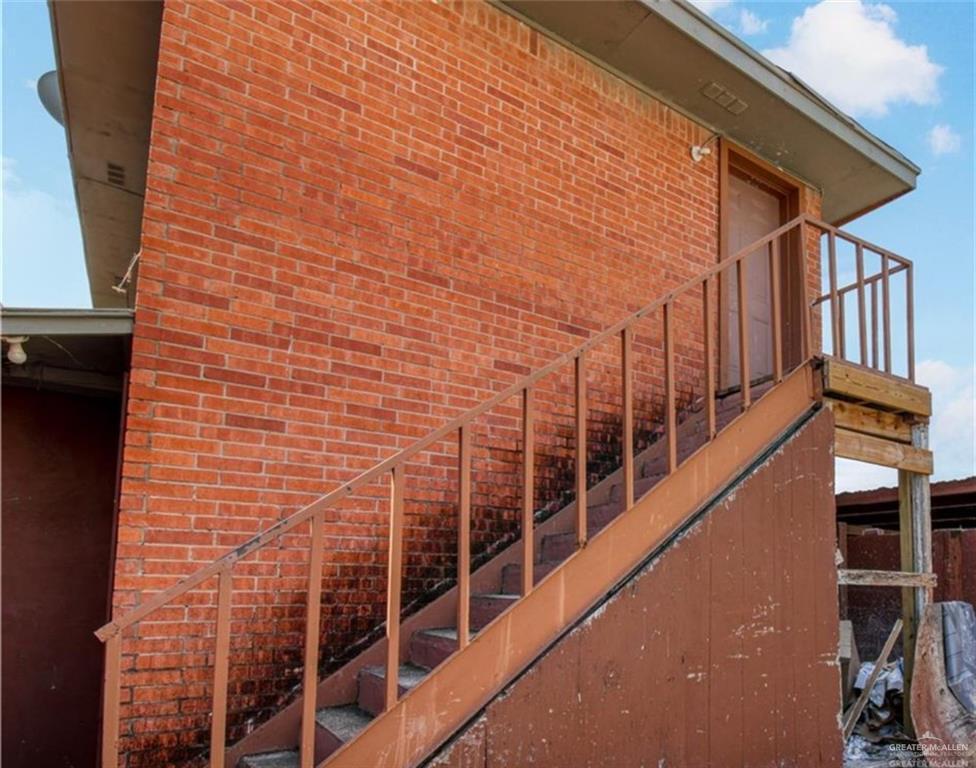 3813 N 8th Ct Unit 6, McAllen, TX 78501 - Room for Rent in McAllen, TX | Apartments.com