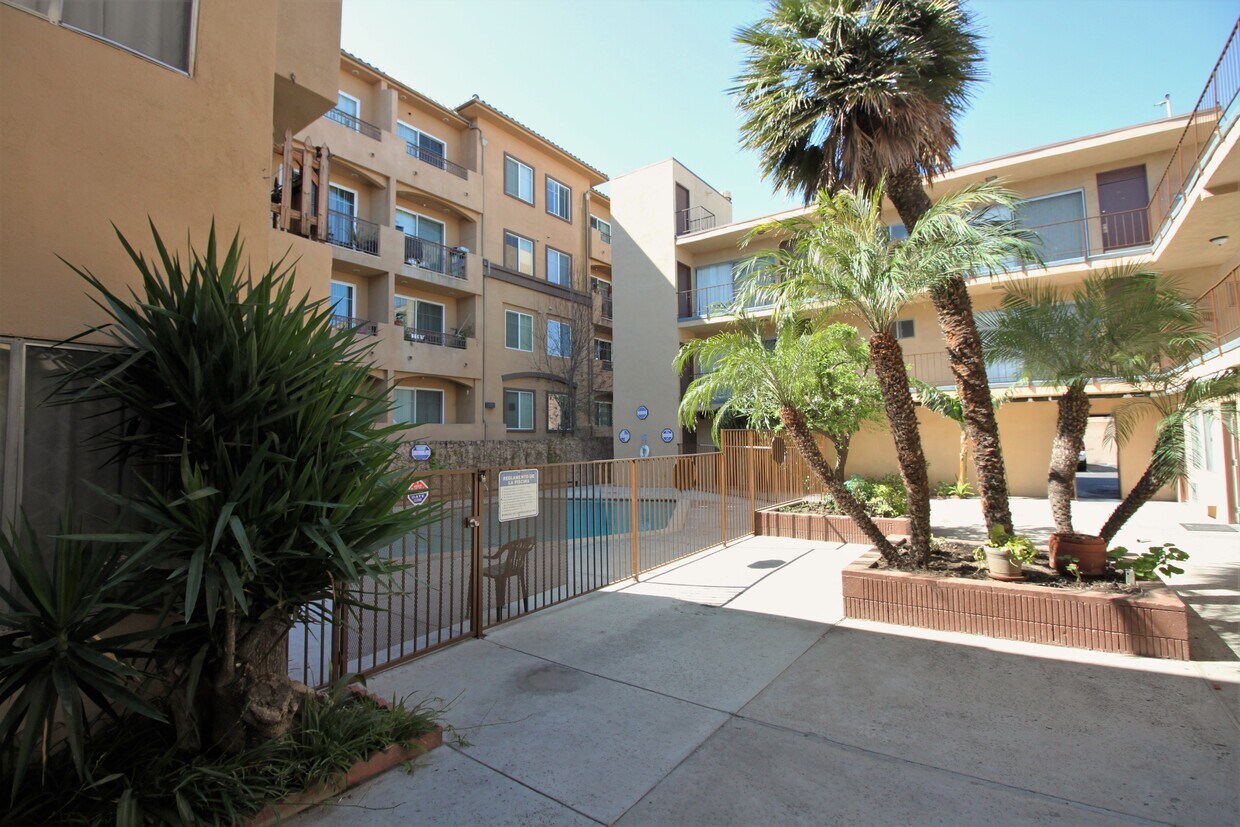 2246 Apartments for Rent in Westside, CA | Westside Rentals