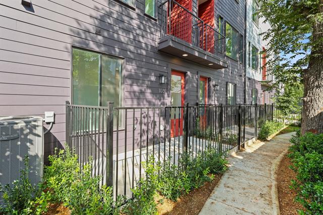 5931 Lindell Ave, Dallas, TX 75206 - Townhome Rentals in Dallas TX ...