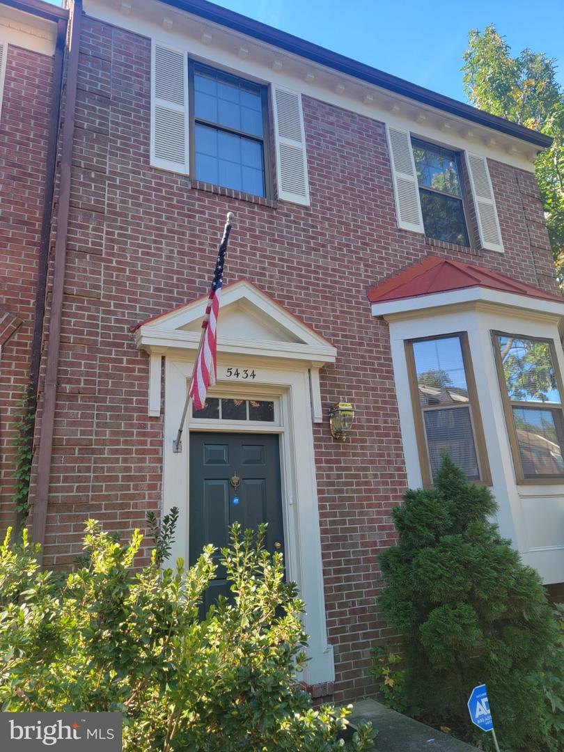 5434 Barrister Pl, Alexandria, VA 22304 - Townhome Rentals in ...
