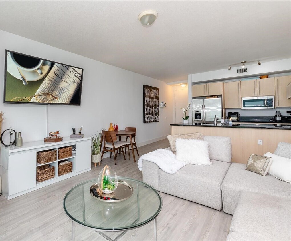 79 SW 12th St Unit 1008, Miami, FL 33130 - Condo for Rent in Miami, FL ...