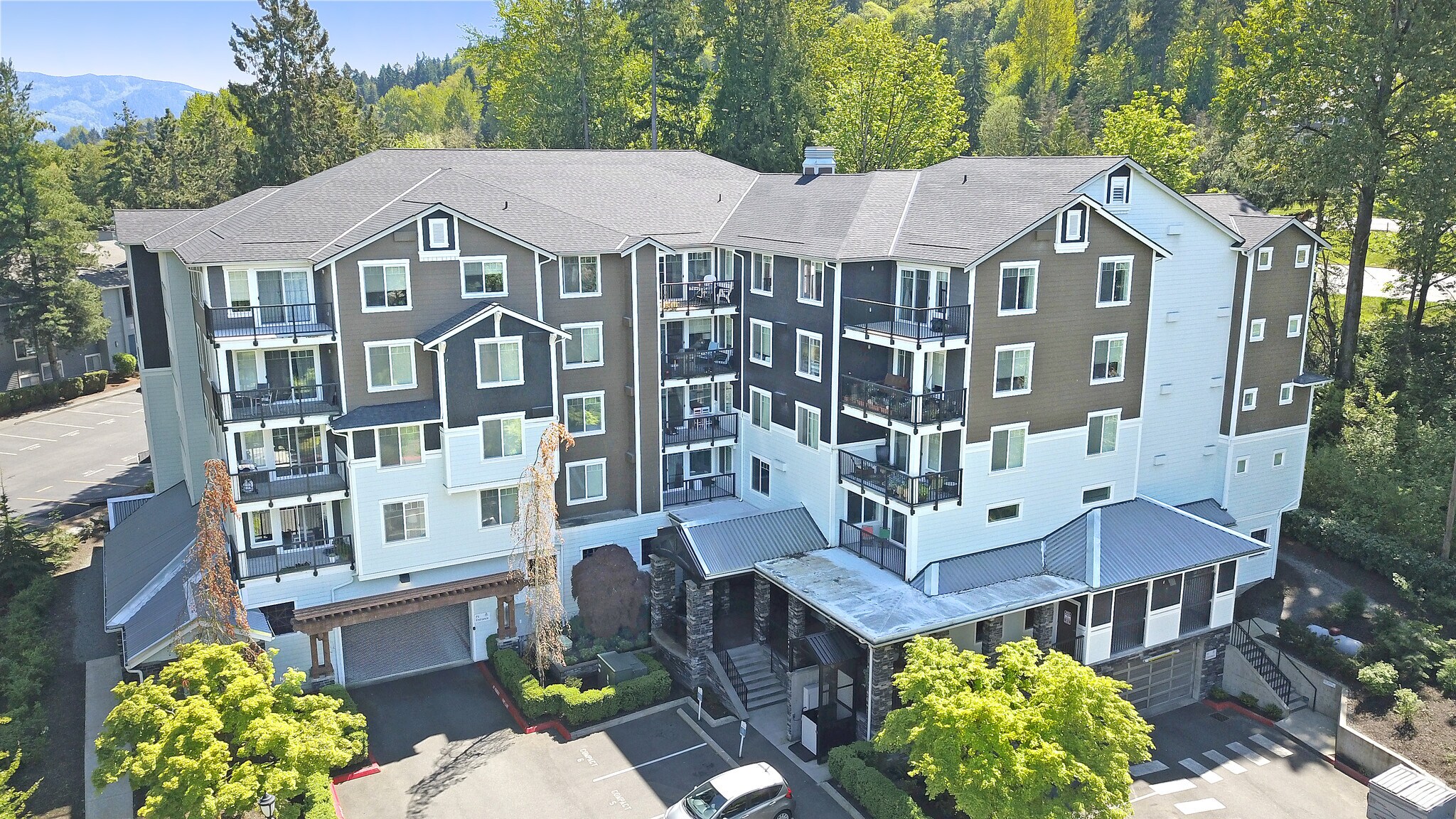 Timberlake Park Apartments - 4615 W Lake Sammamish Pky Se Issaquah, WA ...