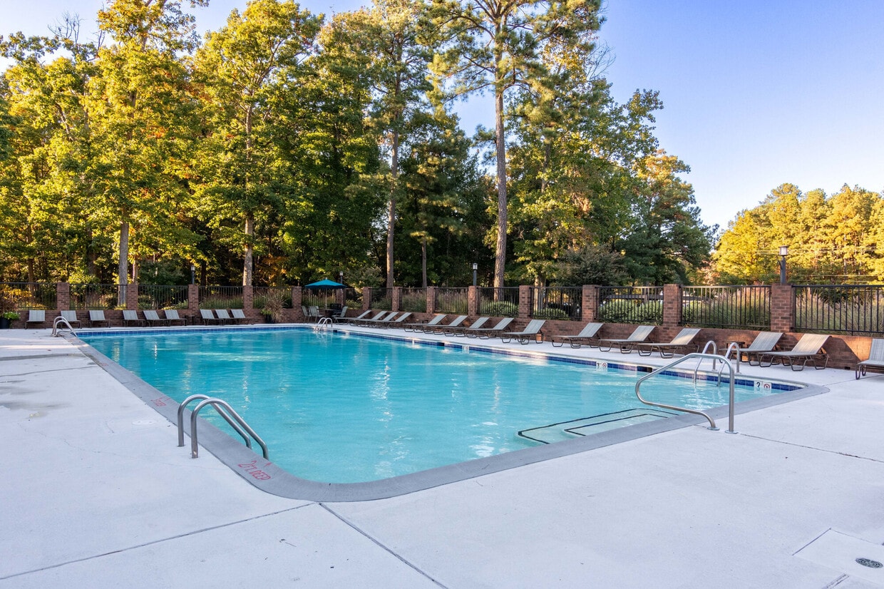 The Point at Beaufont - 6839 Carnation St Richmond, VA 23225 ...