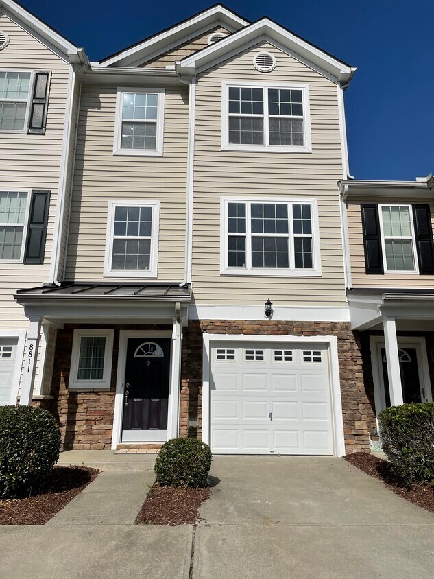 8811 Thornton Town Pl, Raleigh, NC 27616 - Townhome Rentals in Raleigh ...