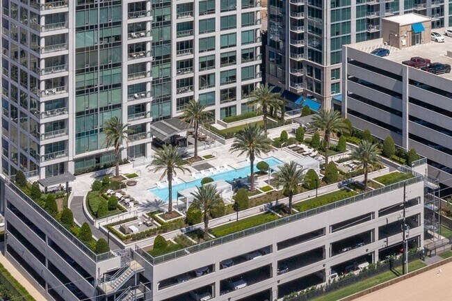 2047 Westcreek Ln Ln Unit 409, Houston, TX 77027 - Condo for Rent in ...