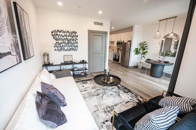 Castleberry Park - Apartments in Atlanta, GA | Apartments.com