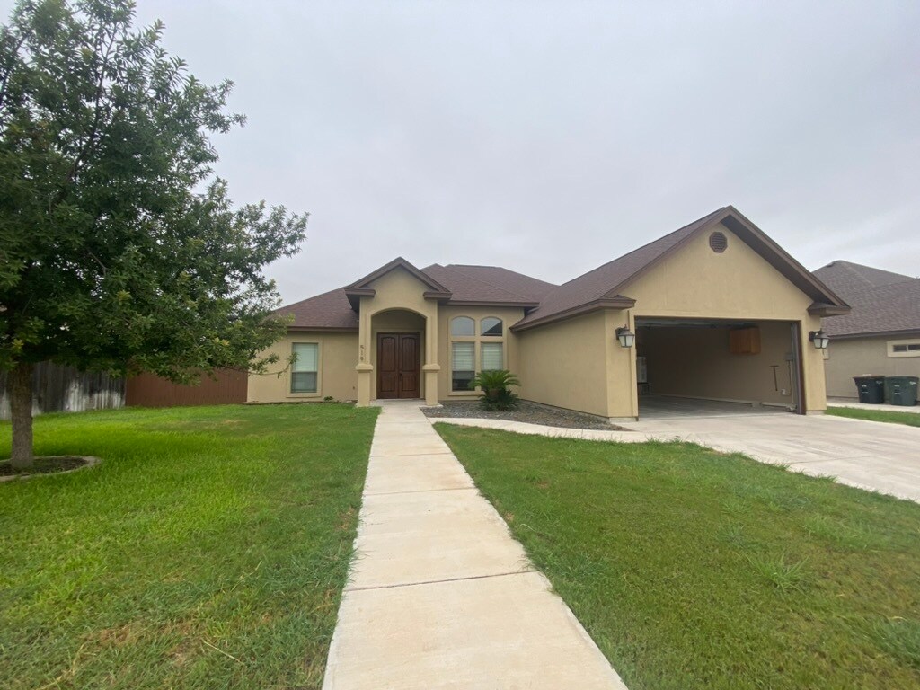 519 Quail Creek Dr, Del Rio, TX 78840 - House Rental in Del Rio, TX ...