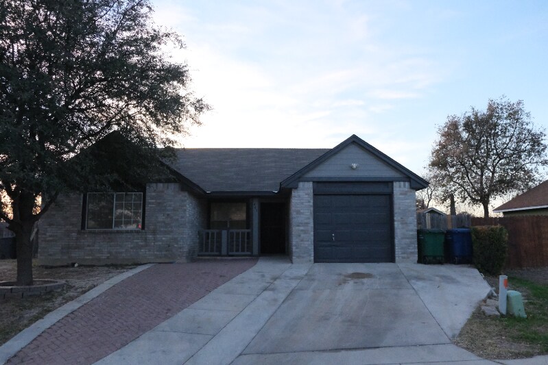 463 Resurrection, San Antonio, TX 78227 | Apartments.com