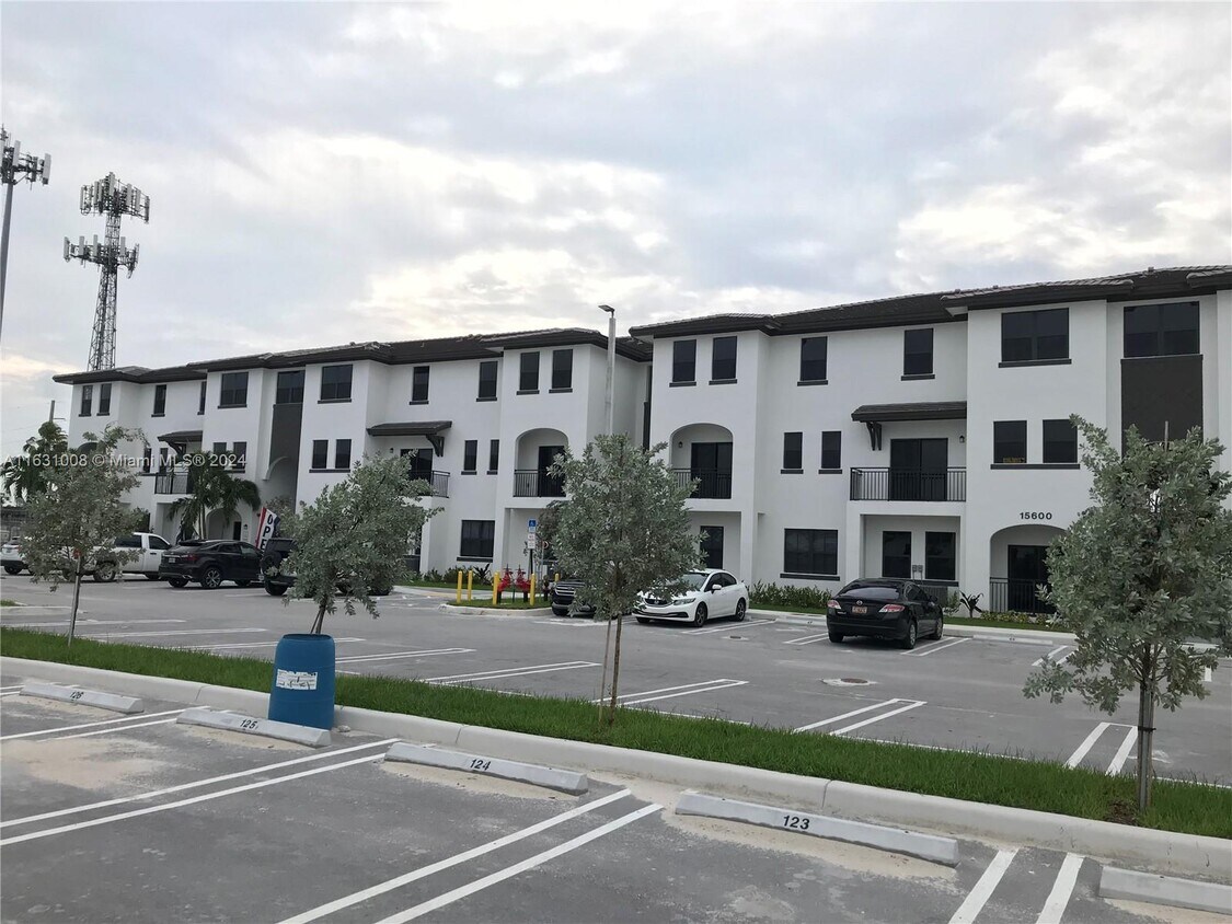 15600 SW 136th St Unit 104, Miami, FL 33196 - Condo for Rent in Miami, FL | Apartments.com