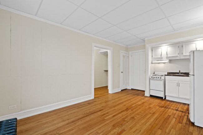 1440 W Howard St Unit Apt. 14, Chicago, IL 60626 | Apartments.com