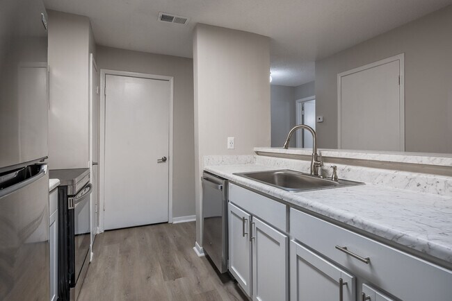 Edge at Lakeview - Apartments in Memphis, TN | Apartments.com