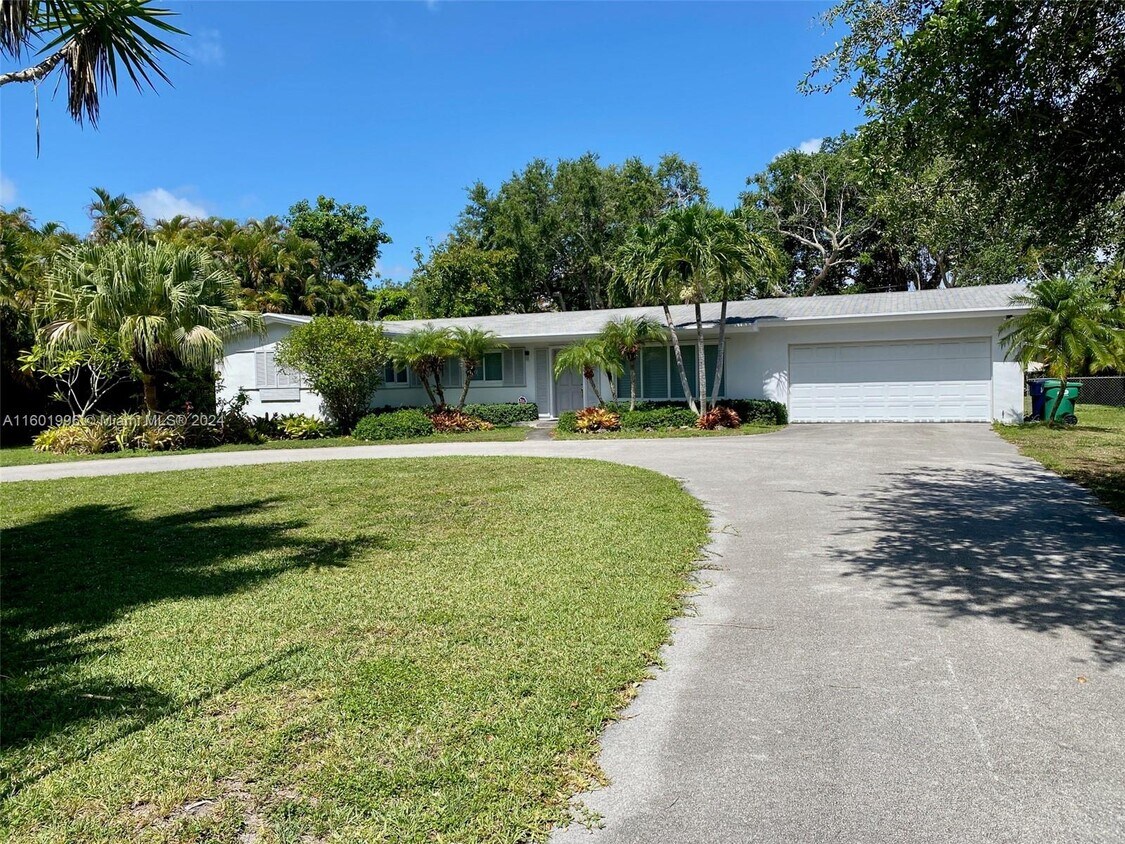 12222 SW 77Th Ave, Miami, FL 33156 - House Rental in Miami, FL ...