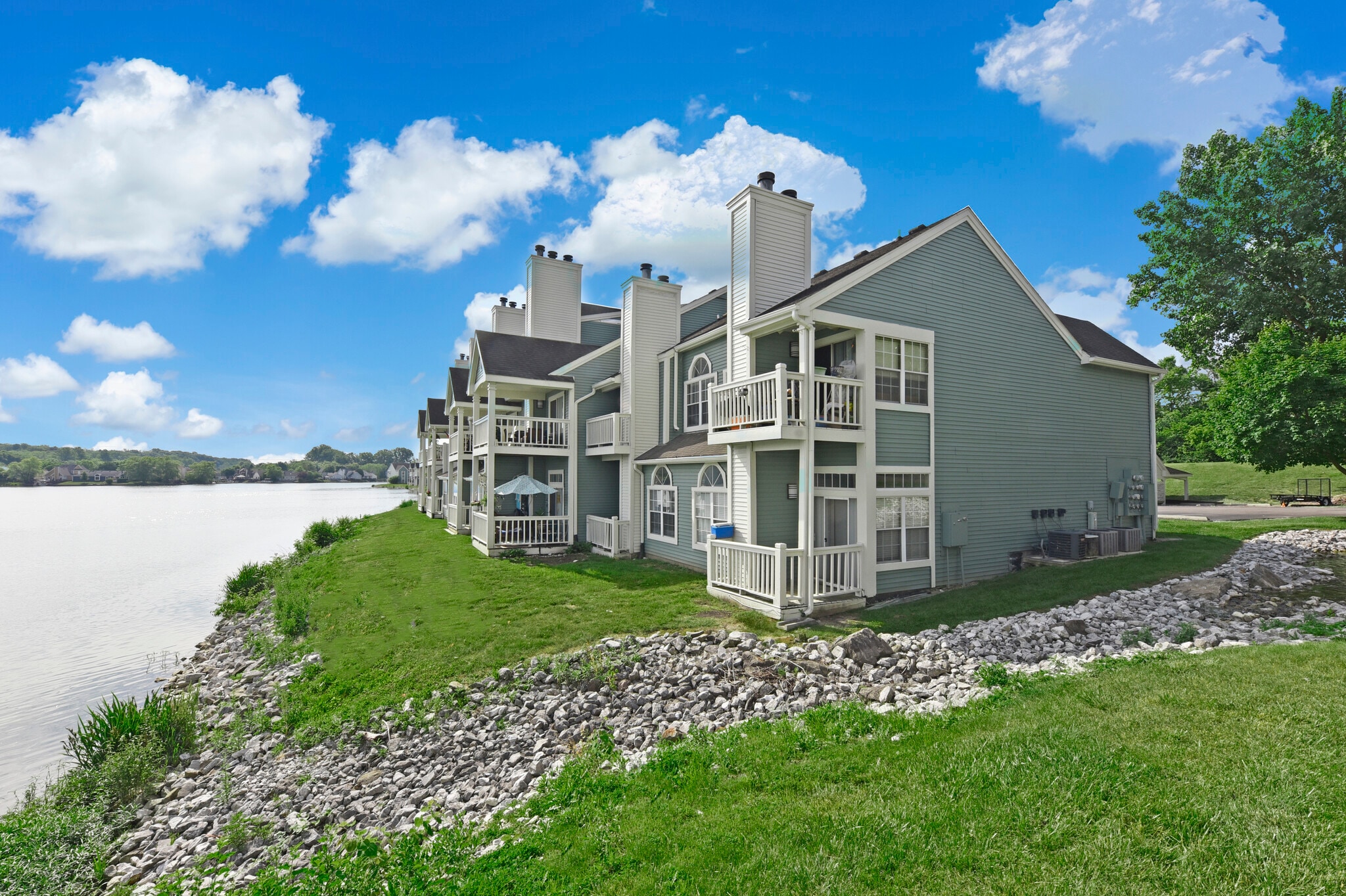 Loch Haven - 7938 Island Club Dr Indianapolis, IN 46214 | Apartments.com