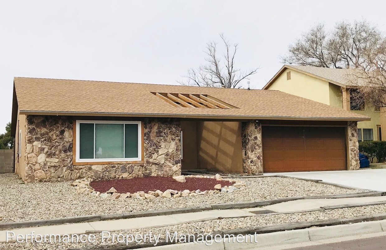617 Monte Alto Dr NE, Albuquerque, NM 87123 - House Rental in ...