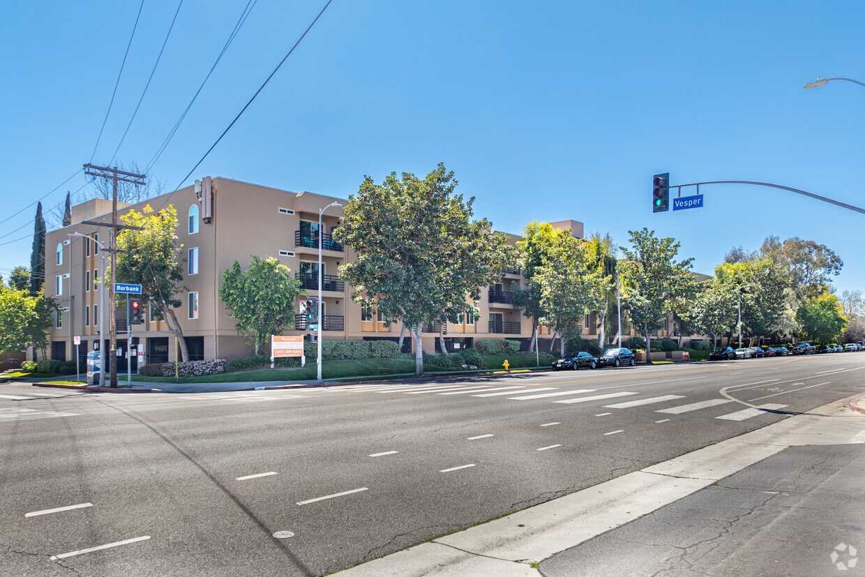 Burbank Gardens Apartments - 14614 Burbank Blvd Sherman Oaks, CA 91411 ...