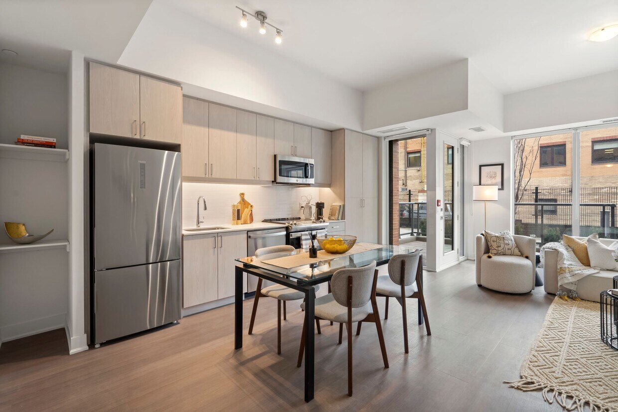 The Bakerfield Apartments - 195 Deerfield Rd Newmarket, ON | Apartments.com