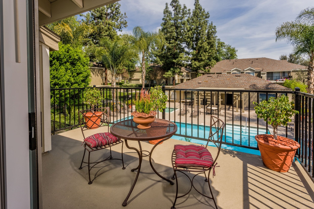 Terra Vista Apartments - 10935 Terra Vista Pky Rancho Cucamonga, CA ...