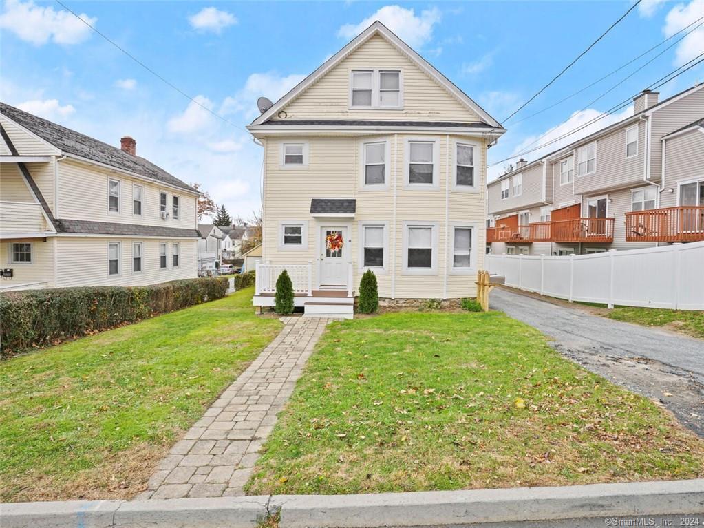 148 Colonial Rd Unit 2, Stamford, CT 06906 - Room for Rent in Stamford ...