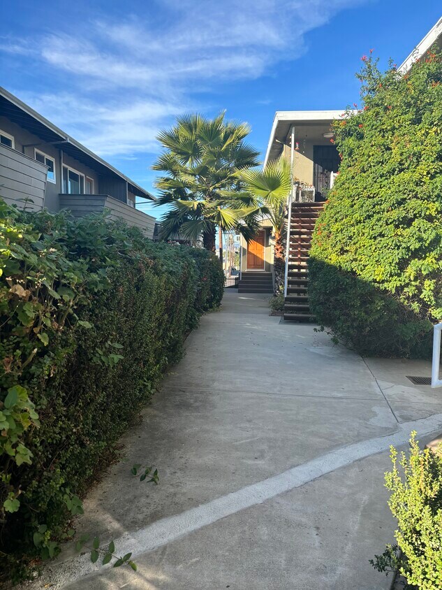 14041 Moorpark St Unit 02, Los Angeles, CA 91423 - Room for Rent in Los ...
