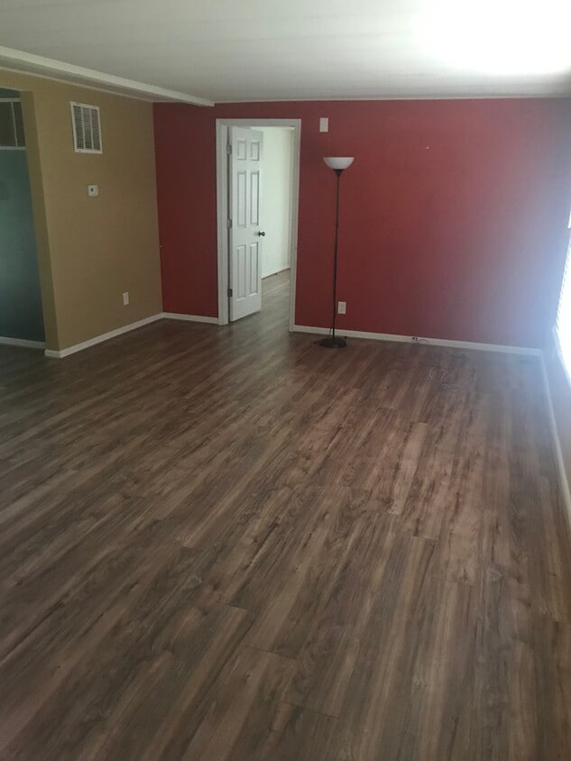 18404 New Hampshire Ave, Ashton, MD 20861 - House Rental in Ashton, MD ...