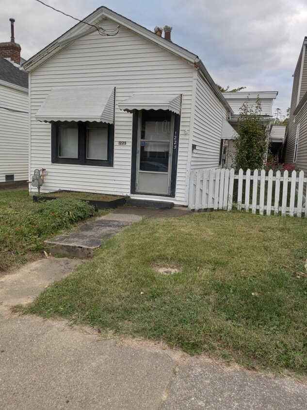 1225 Fischer Ave, Louisville, KY 40204 - House Rental in Louisville, KY ...