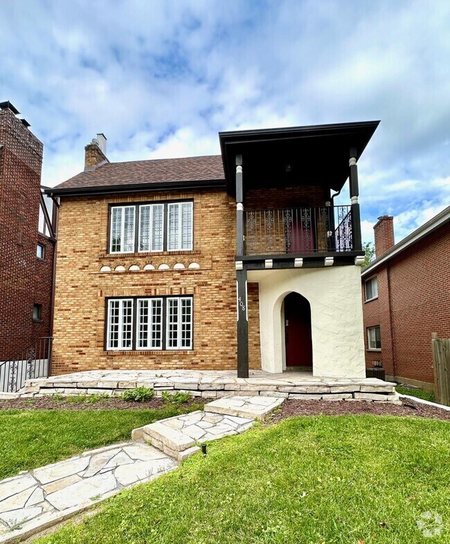 Apartments For Rent in Clayton MO - 647 Rentals | Apartments.com