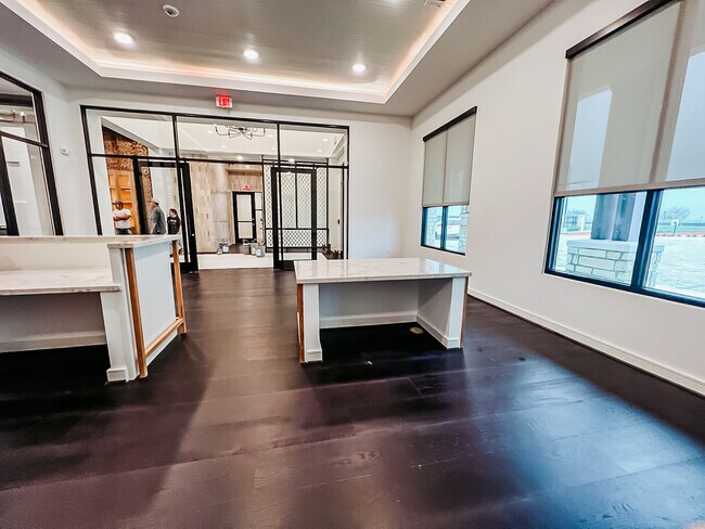 Enclave on Ross - 4700 Ross Rd Del Valle, TX | Apartments.com