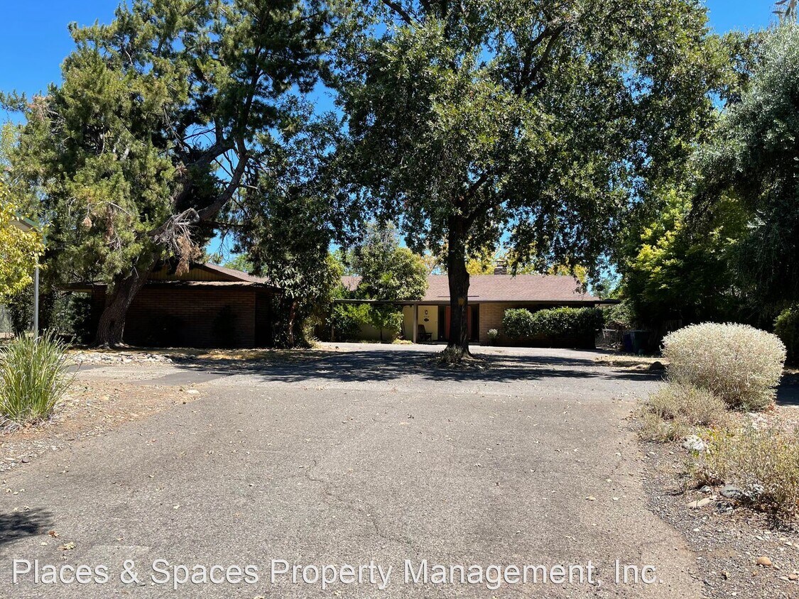 5939 Riverside Dr, Redding, CA 96001 - House Rental in Redding, CA ...