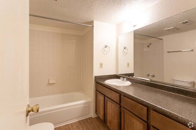 Northpointe Village Apartments - Albuquerque, NM | Apartments.com