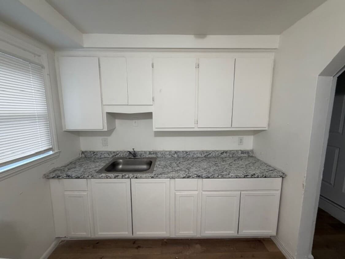 19786 Oakfield Ave, Detroit, MI 48235 - House Rental in Detroit, MI ...