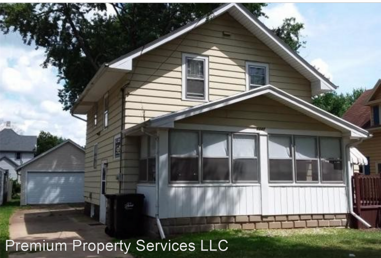 1147 Oak St, Beloit, WI 53511 - House Rental in Beloit, WI | Apartments.com