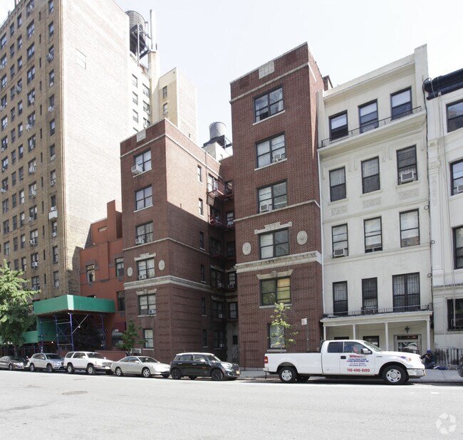 267 W 70th St, New York, NY 10023 Apartments - New York, NY ...