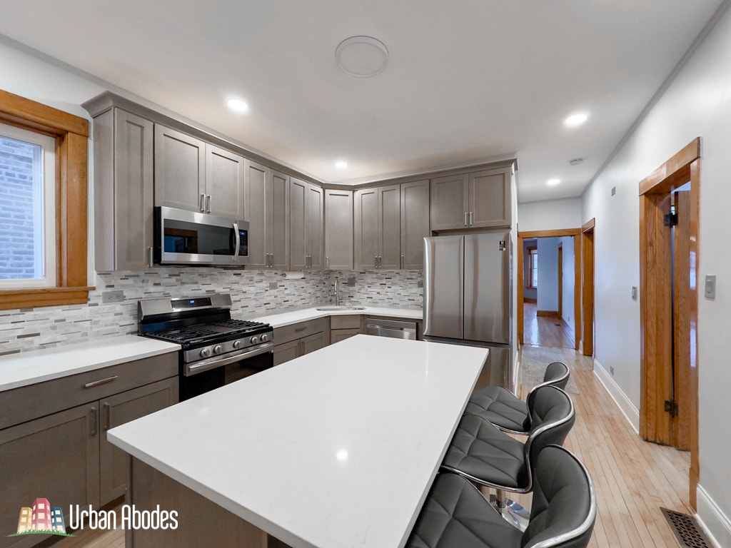 4322 W Kamerling Ave Unit J00P, Chicago, IL 60651 - 4322 W Kamerling Ave Chicago, IL 60651 ...