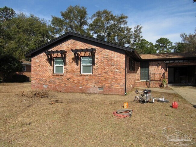 3700 Forest Glen Dr, Pensacola, FL 32504 - House Rental in Pensacola ...