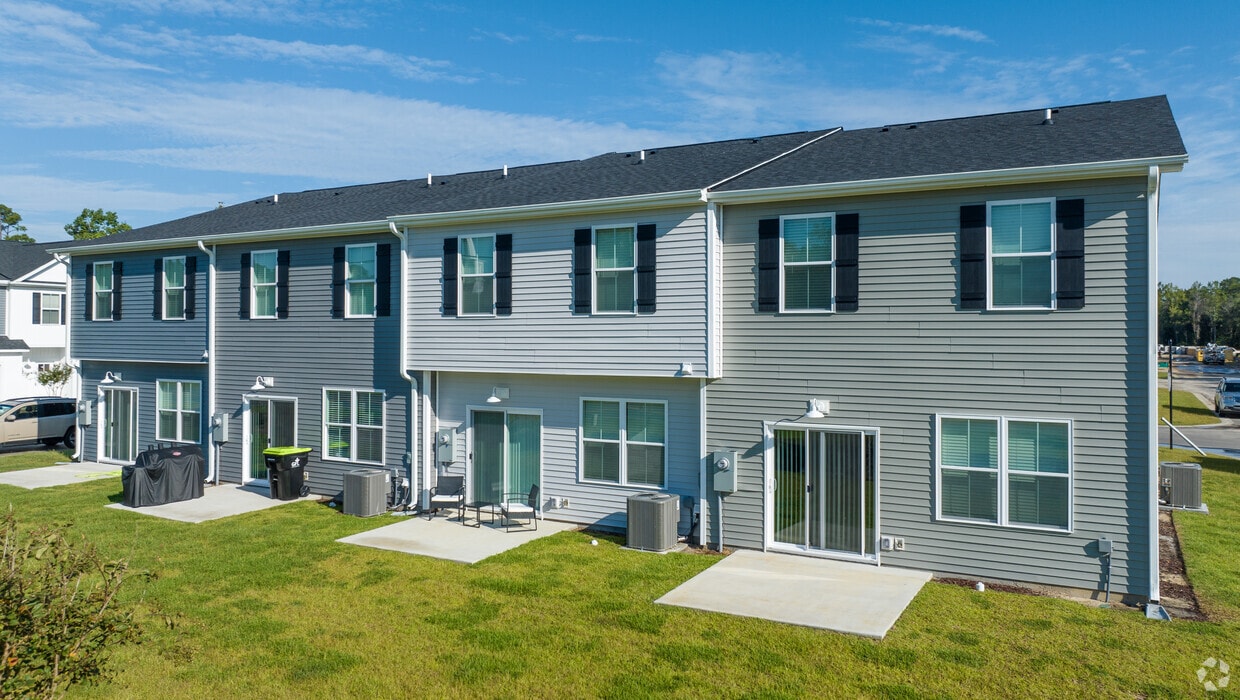 Beckington Townhomes for Rent - Leland, NC | Apartments.com