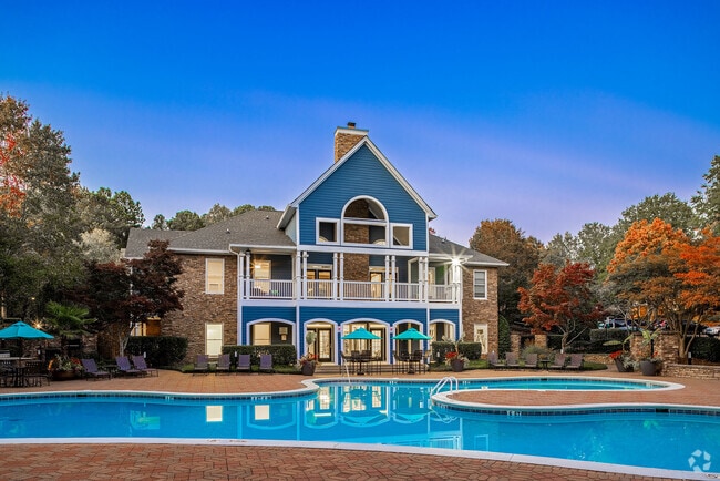 Lake Boone Trail Loft Apartments for Rent - Raleigh, NC - Updated Today ...