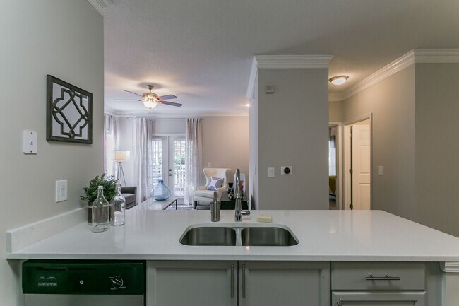 Decatur Highlands Apartments - Decatur, GA | Apartments.com